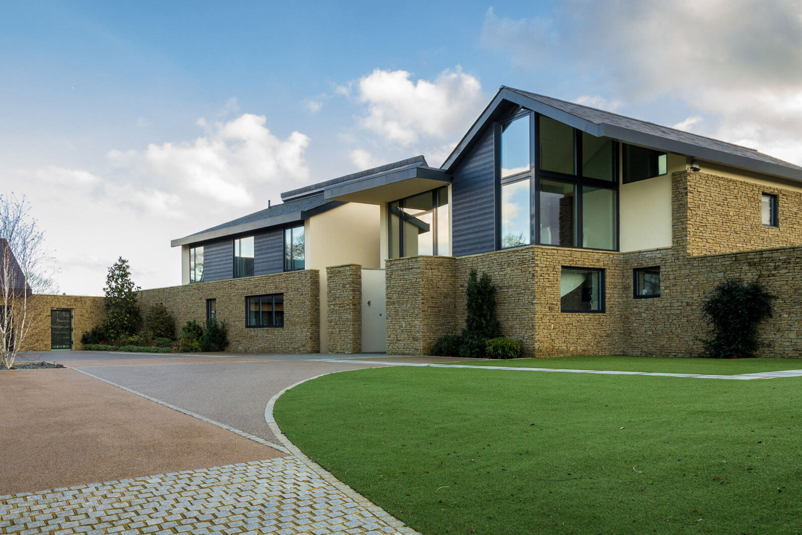 Professional and award winning architects in Surrey - Mitchell Evans