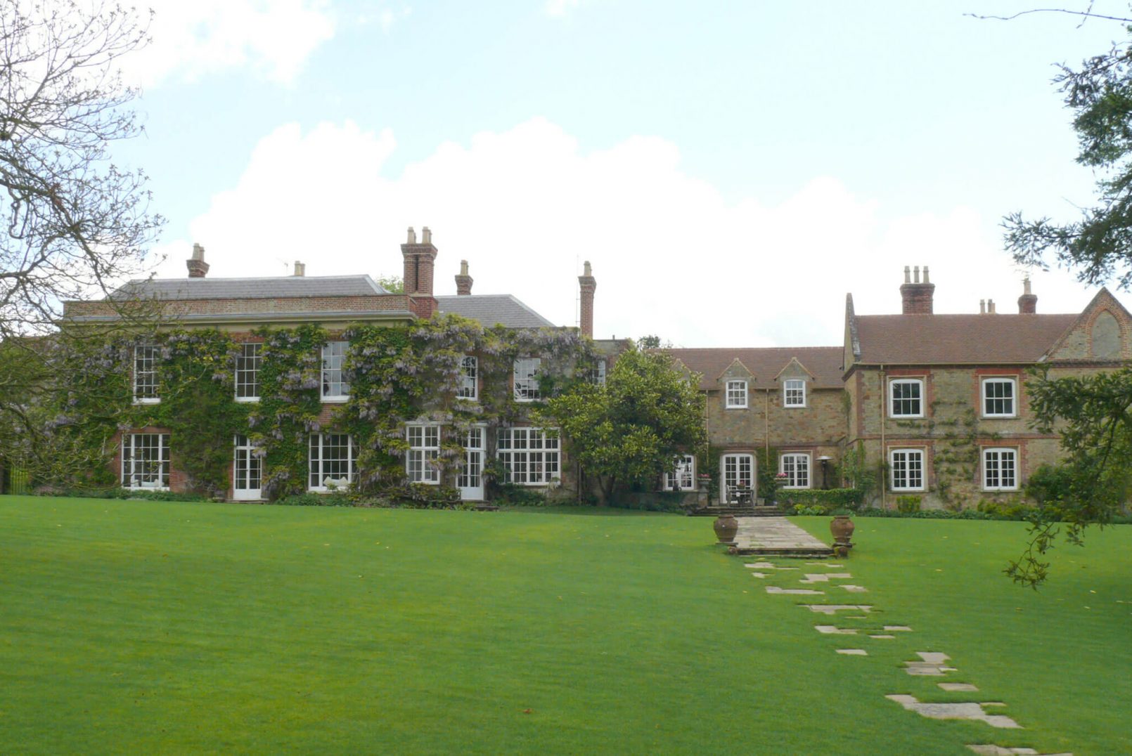 Chilworth Manor - Mitchell Evans